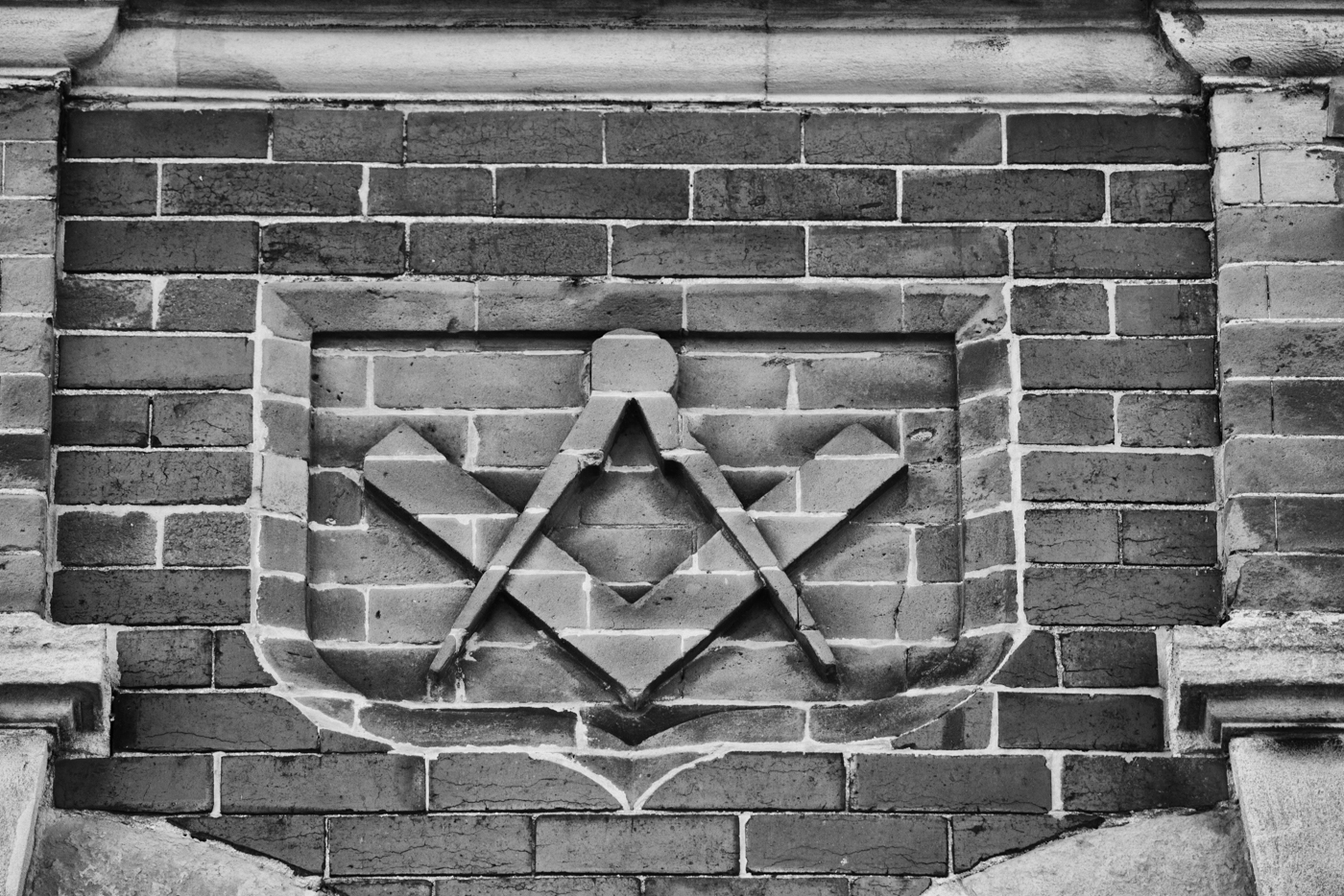 Exmouth Freemasons - Freemasonry in Exmouth, Devon, UK.